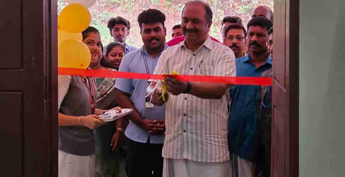 കമ്പ്യൂട്ടര്‍ ലാബ് ഉദ്ഘാടനം | I&PRD : Official Website of Information ...