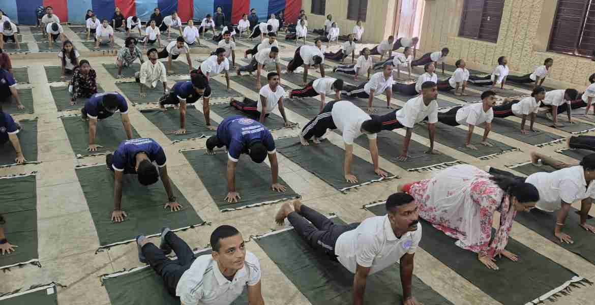 യോഗ ദിനാചരണം സംഘടിപ്പിച്ചു | I&PRD : Official Website of Information ...